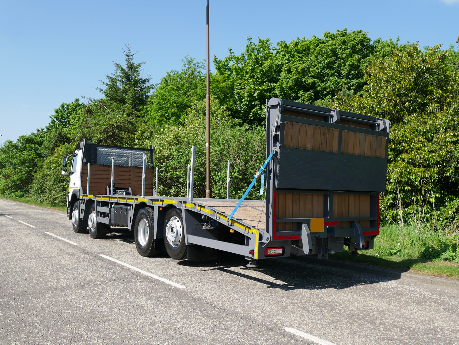 Volvo FMX 420 Beavertail Truck For Hire MVB008 | MV Truck and Van Rental